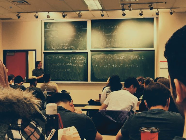 AI's Impact on Learning & Development: A Changing Landscape